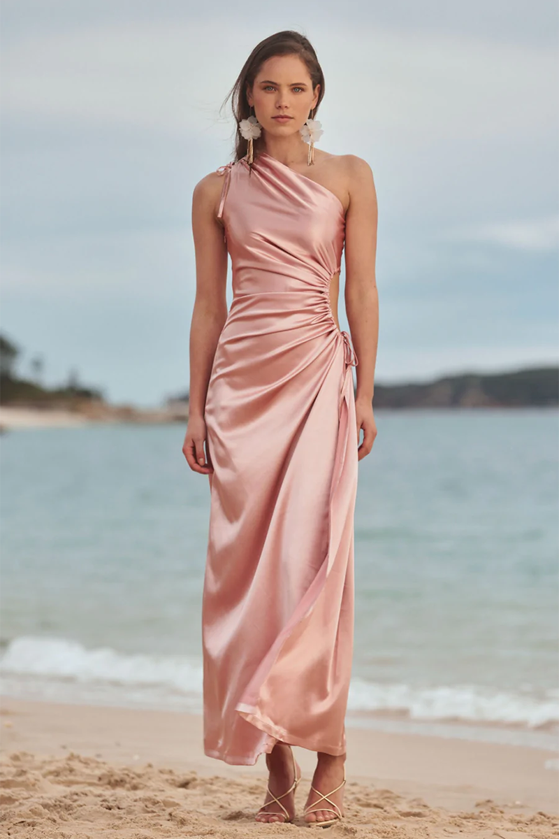 Nour Maxi Dress in Dusty Rose – Rabbit Borrows